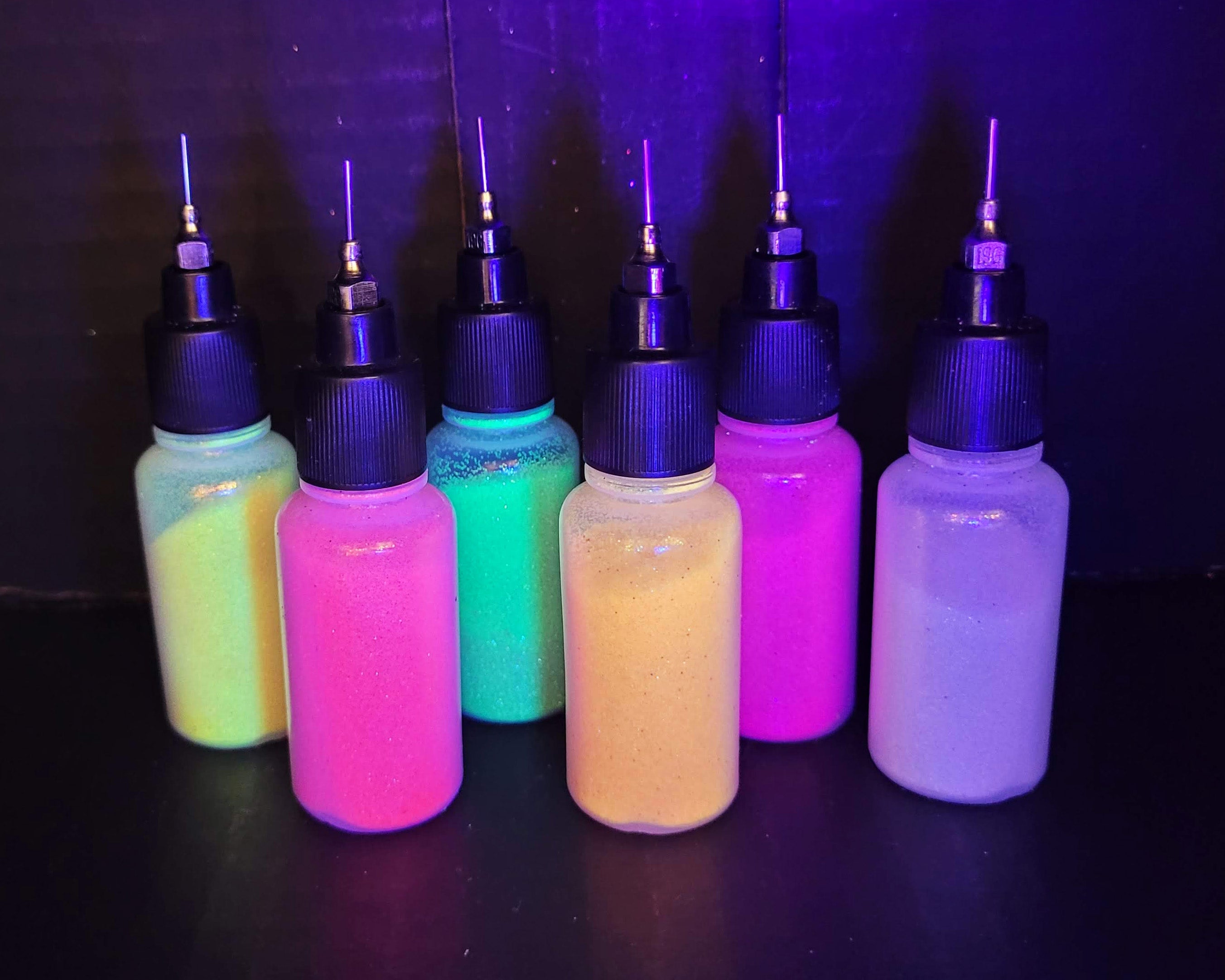 NEW! UV Henna Glitter: Neon Colors that Shine Under Blacklight ...